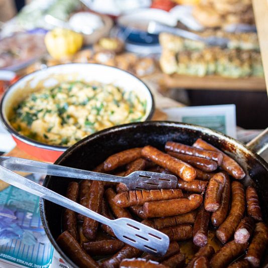 Svedski sto | Svedski Radecki | Dorucak | Riblji Restoran